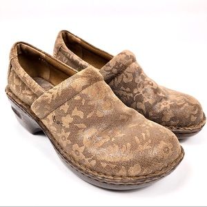 boc | Shoes | Boc Born Concept Peggy Brown Floral Clog Mule Shoe | Poshmark
